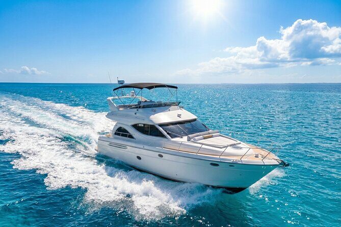 Miami Yacht Rental 55 ft + 2 Jet Ski | Miami Boat Rentals - The Real Taste of Miami: Authenticity and Comfort