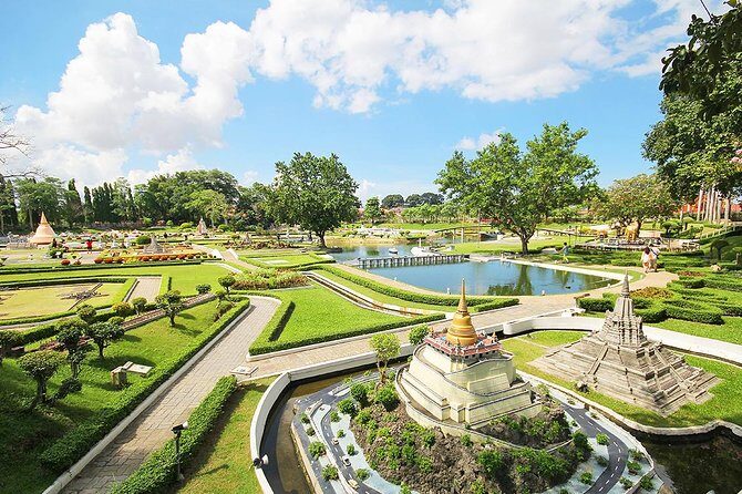 Mini Siam Miniature World in Pattaya Admission Ticket - What to Expect During Your Visit