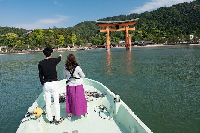 Miyajima Guided Tour and Fresh Oyster Farm Tour - Discover Miyajima’s Iconic Shrine and Scenic Beauty