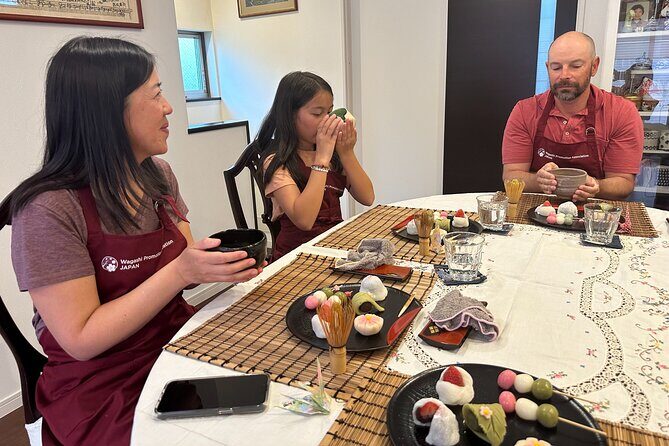 Mochi Sweets Making Class in Tokyo - The hands-on experience and tasting