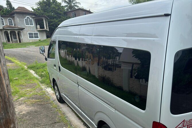 Montego Bay Airport and Riu Reggae Private Shuttle - What to Expect at Your Destination