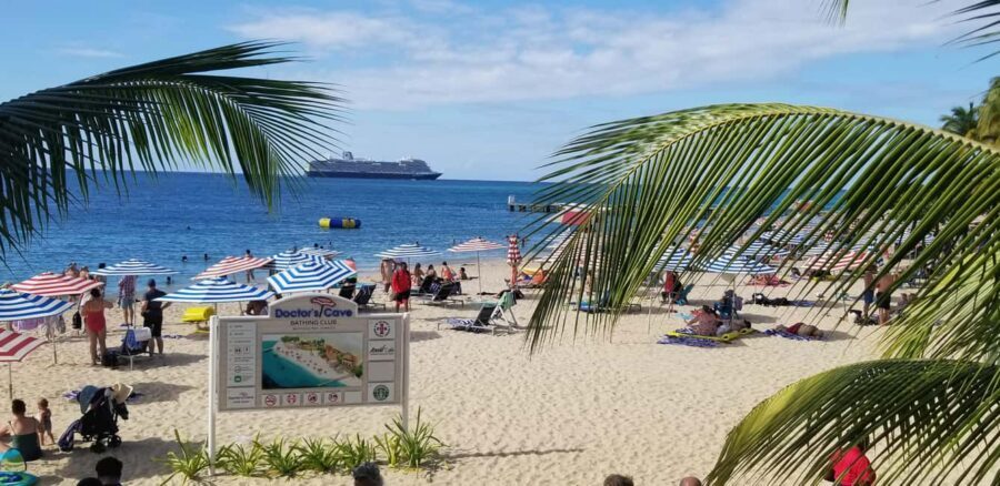 Montego Bay Excursion and Beach - The Value of Guided Sightseeing