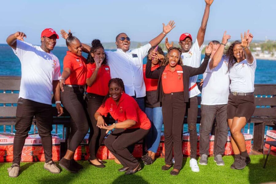 Montego Bay: Poko Loko Floating Bar Sunset Experience - The Experience Quality and What Travelers Say