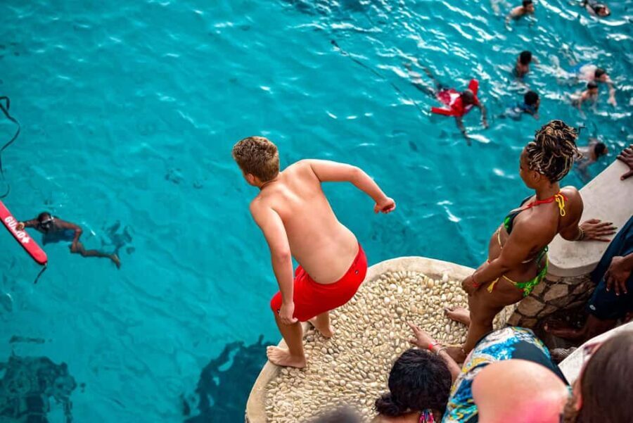 Montego Bay: Ricks Café & Negril Private Roundtrip Transport - Authenticity and Reviews