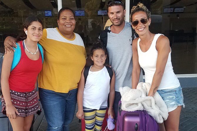 Montego Bay Round Trip Airport Transfers - The Private and Shared Ride Experience