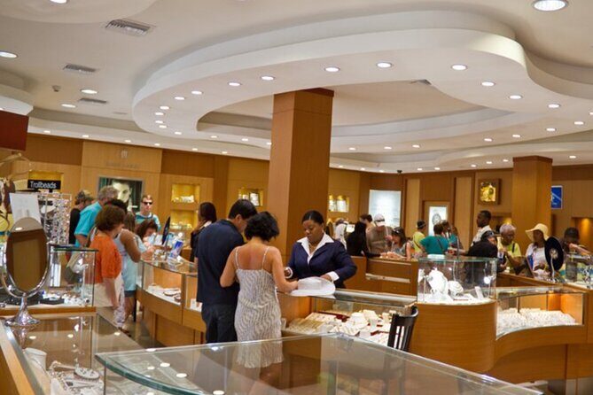Montego Bay Shopping and Lunch - A Deeper Look Into the Tour