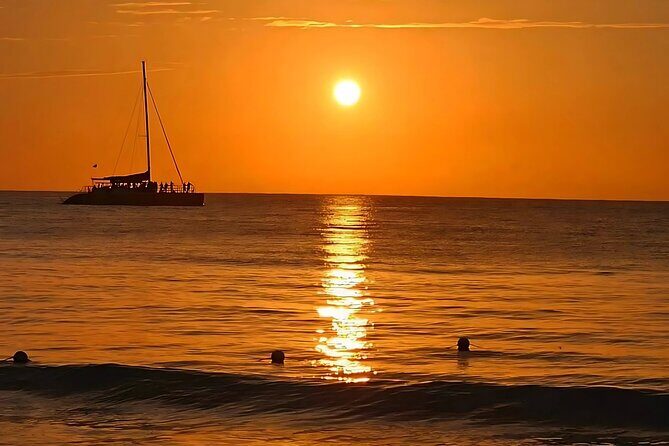 Montego Bay Sunset Catamaran Cruise with Open Bar & Music - Practical Aspects & What to Keep in Mind