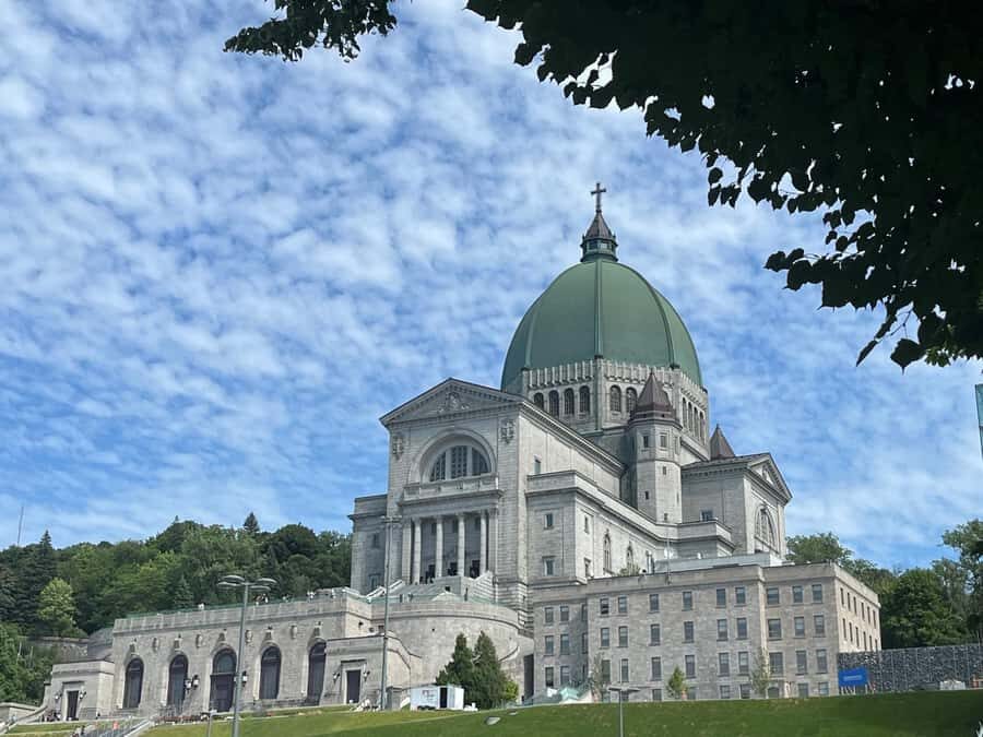 Montreal by Car: Private Montreal Tour  Hidden Gems - The Itinerary: What to Expect