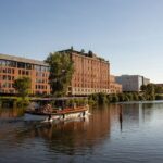 Montreal: Guided Exclusive Electric Boat Tour on Lachine Canal - Detailed Breakdown of the Itinerary