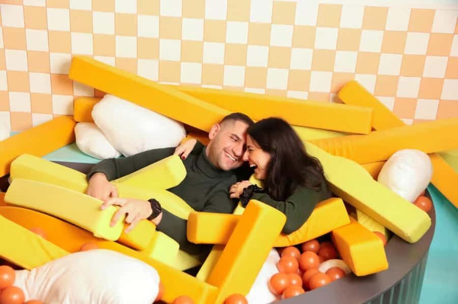 Montreal: Imaginarium Museum & Quebecois Tasting Menu - Who Should Consider This Tour?