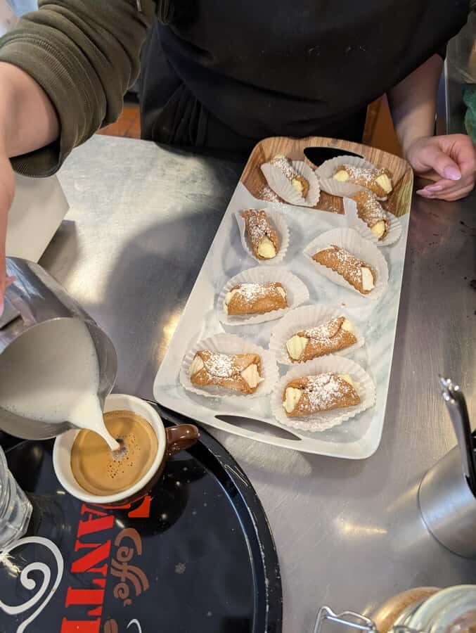 Montreal: Mile End Food Tour with 7 Local Favorites Tastings - What to Expect on the Tour