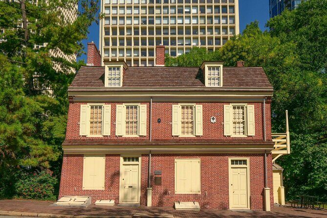 Most Charming Colonial Walking Tour: Society Hill + Old City - Authentic Experience & Value