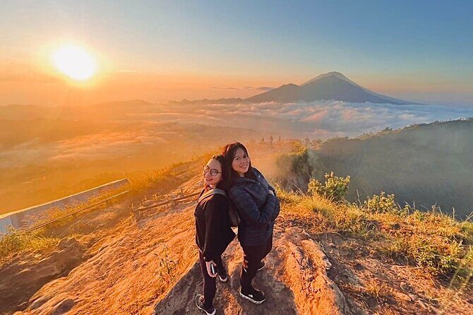 Mount Batur : Open Trip Sunrise Trekking all Inclusive - Exploring the Volcano and Surroundings