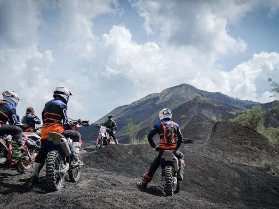 Mount Batur: Sunrise Dirt Bike Trek with Trained Riders - The Ride: A Closer Look
