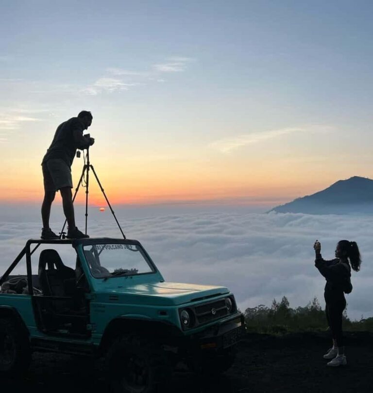 Mount Batur: Sunrise Jeep Adventure with Breakfast - How the Itinerary Unfolds