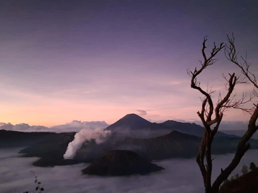 Mount Bromo & Ijen Open Trip 3D2N All Inclusive - Day 2: The Iconic Sunrises and Landscapes