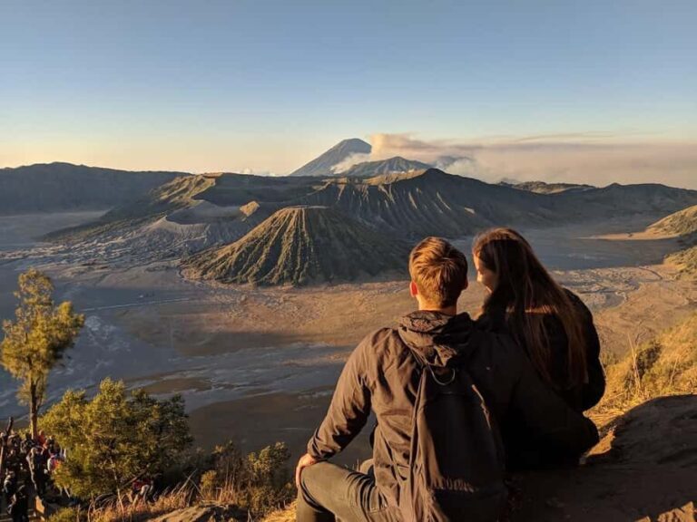 Mount Bromo Sunrise 2-Day Tour from Surabaya/Malang - What makes this tour stand out?