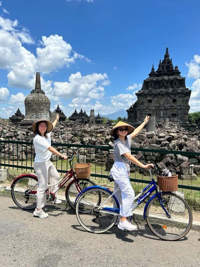 Mount Merapi Jeep &Plaosan tample Green Village Cycling Tour - An In-Depth Look at the Tour Experience