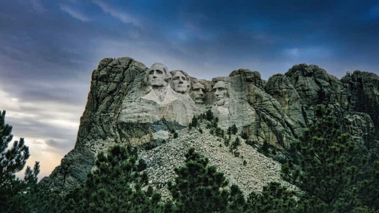 Mount Rushmore Self-Guided Audio Ghost Tour in Keystone, SD - The Itinerary: What to Expect at Each Stop