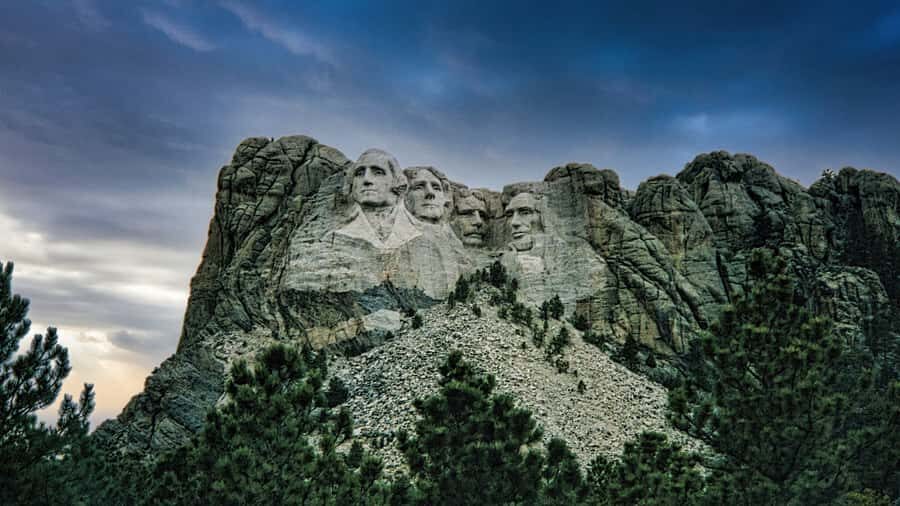 Mount Rushmore Self-Guided Audio Ghost Tour in Keystone, SD - The Itinerary: What to Expect at Each Stop