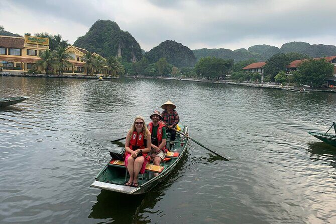 Mua Cave - Tam Coc - Local Famer's House - Cycling - Hoa Lu - Analyzing the Value