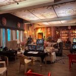 Mumbai: Private Bollywood Studio Tour & Indian Cooking Class - A Stroll Through a Local Market