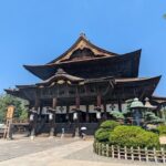 Nagano Zenkoji Temple and Samurai Experience - The Niomon Gate and Samurai Workshop: Stepping Into History