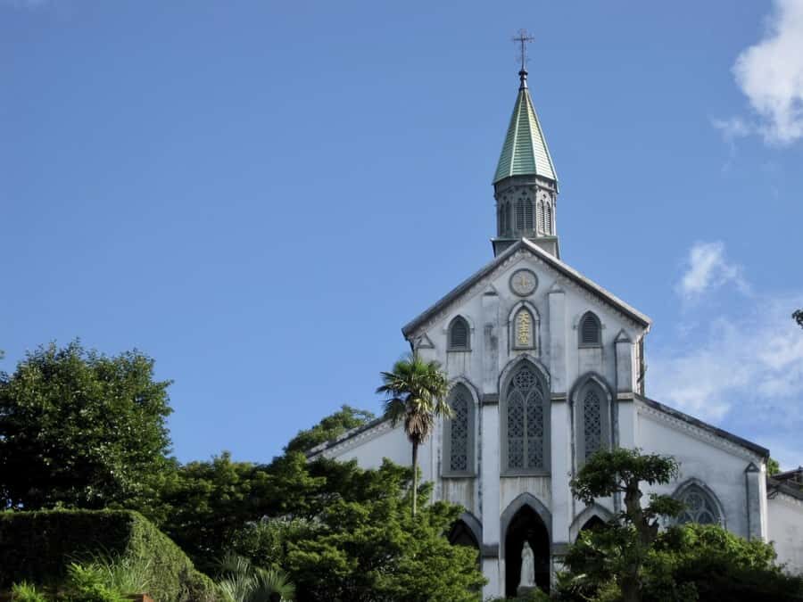 Nagasaki: Oura Cathedral & Glover Garden Heritage Walk - The Prayer Triangle and Nagasaki’s Religious Coexistence