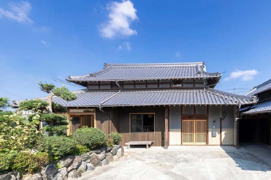 Nagasaki: Port of Cultures Full-Day Guided Tour - Exploring Dejima Island: Japan’s Window to the World