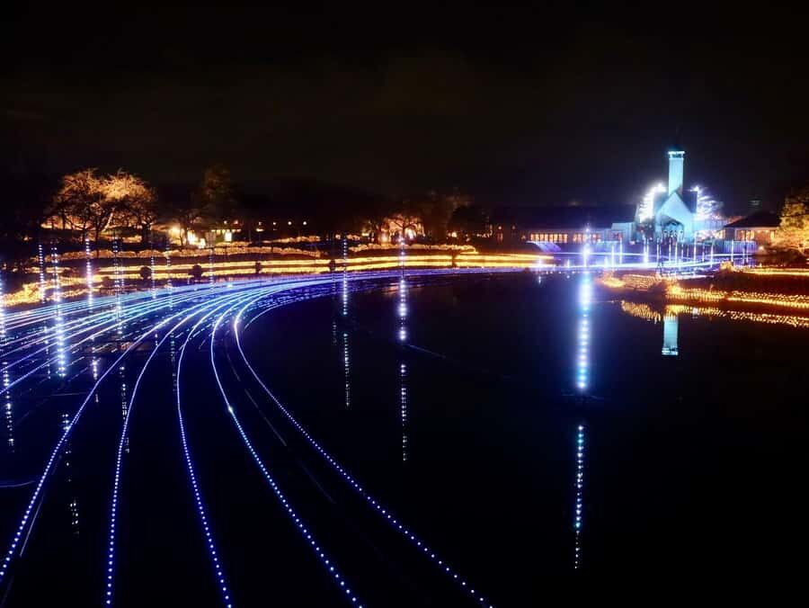 Nagoya: Nagashima Outlet Mall & Nabana no Sato Park Trip - What Makes This Tour Stand Out