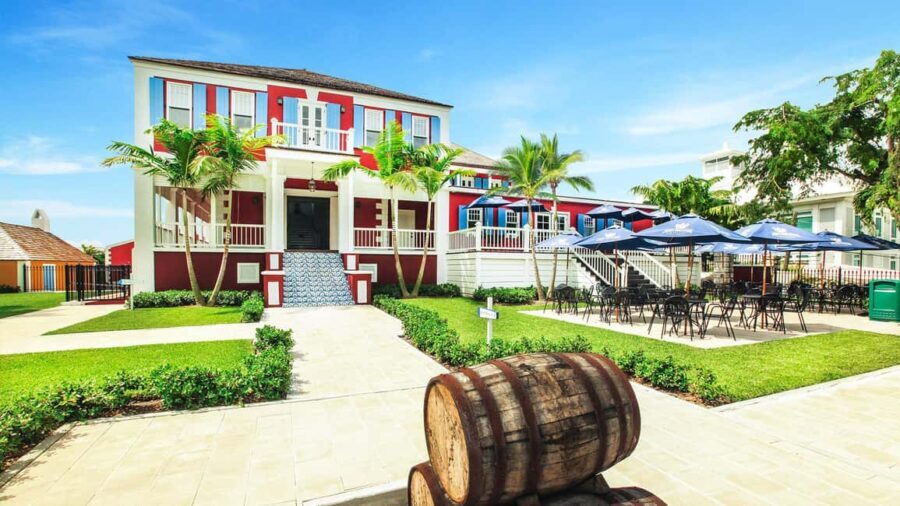 Nassau City Tour: Discover the Charms of Old Charles Town - What Real Guests Say