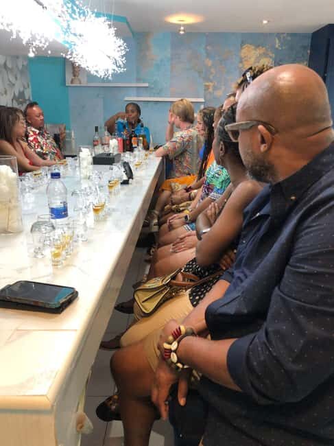 Nassau: Rum Cocktails and Fritter Making Experience - Detailed Breakdown of the Tour