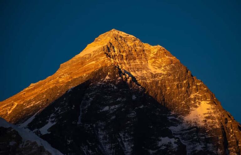 Nepal: Everest Base Camp Trek with Guide and Porter - First Days: Village Life and Mountain Views