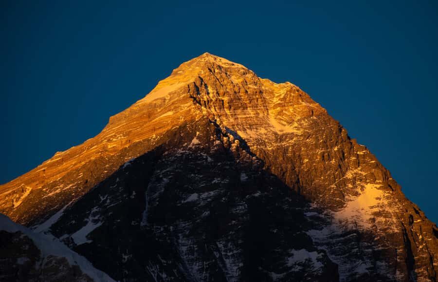 Nepal: Everest Base Camp Trek with Guide and Porter - First Days: Village Life and Mountain Views