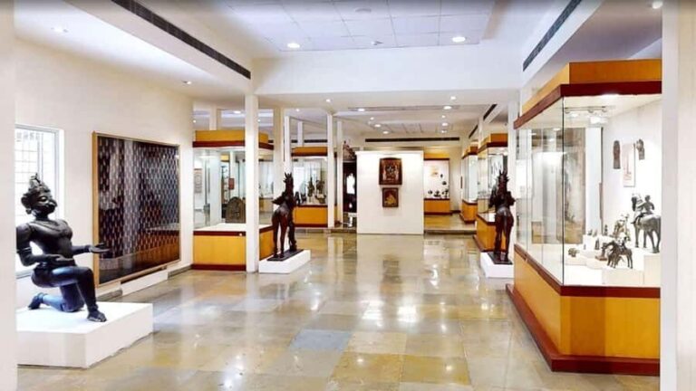 New Delhi: Art, Craft and Handicraft Tour - What’s the Experience Like?