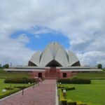 New Delhi: Lotus Temple Guided Tour with Hotel Pickup - What Makes This Tour Stand Out
