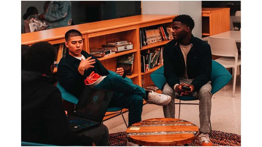 New York: Street & Travel Photo Tour with Local Photographer - Who Would Benefit Most