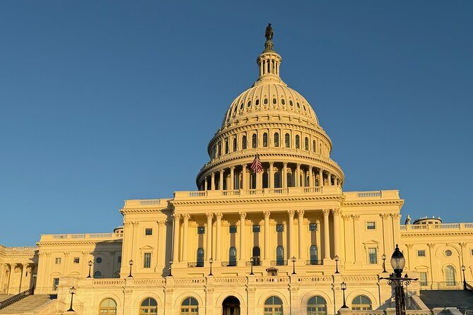 New York to Washington, D.C. Day Tour of Top Landmarks - Arlington National Cemetery and the Marine Corps Memorial