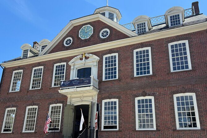 Newport Colonial History: A Self-Guided Tour Off the Beaten Path - Exploring Newport’s Colonial Roots
