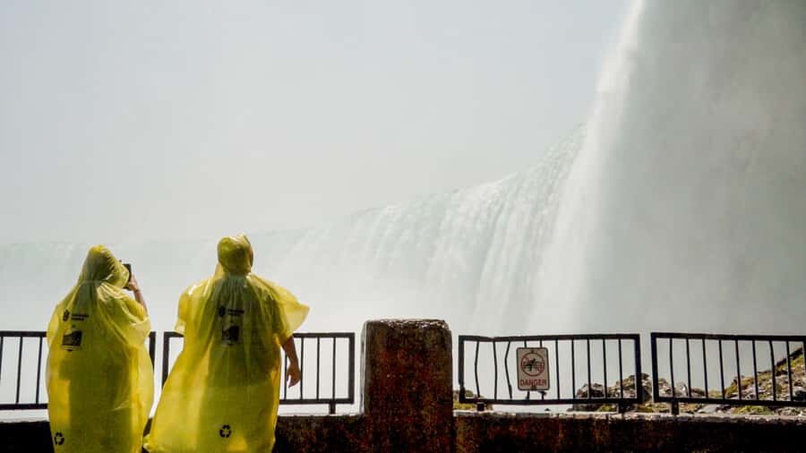 Niagara Falls USA Highlights Tour with Cave of the Winds - A Detailed Look at the Tour Experience