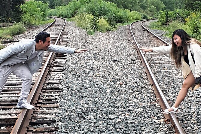 Niagara Falls Walking Tour with Chocolate, Views and Lock Bridge - The Sum Up: Who Is This Tour Best For?