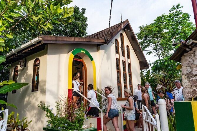 NineMile Tour: Journey to Bob Marleys Birthplace & Resting Place - What Travelers Are Saying