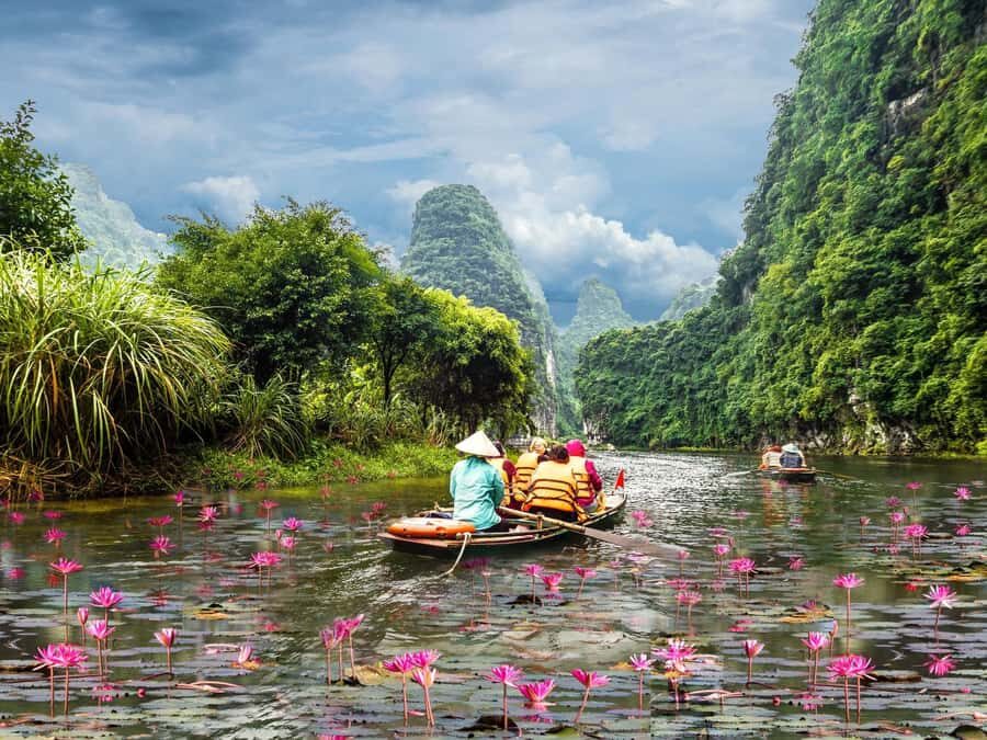Ninh Binh 4-in-1 Daily Tour: Cave, Temple & Scenic Landscape - Practical Considerations