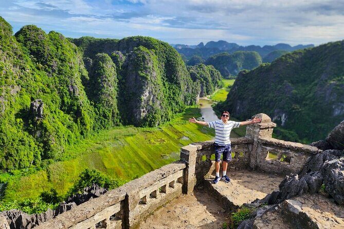 Ninh Binh: Discover the Wonders of Bai Dinh, Mua Caves & Trang An - Transportation and Timing: Why They Matter