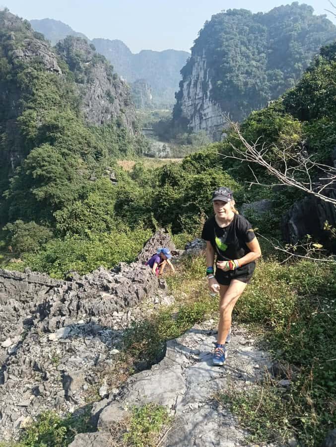Ninh Binh: Dundj Valley Mountain Hiking & Sunset Experience - The Final Act: Sunset Over Tam Coc