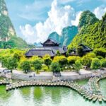 Ninh Binh Hoa Lu Trang An 1 Day Tour from Hanoi by Limousine - Balancing the Experience