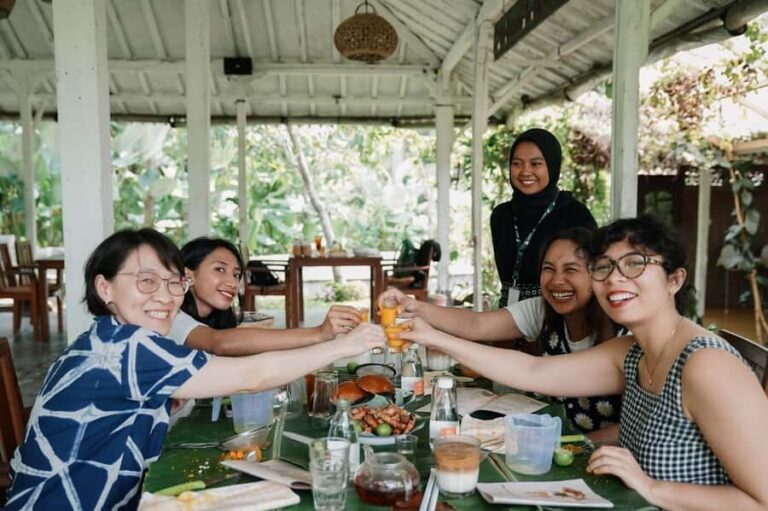 North Jakarta's Hidden Bakmi Tour  A Locals Secret Spots - The Itinerary and What to Expect