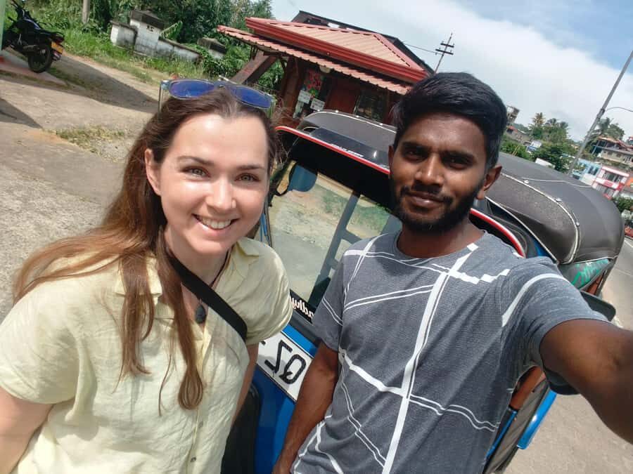 Nuwara Eliya: Ambuluwawa Tower Tuk-Tuk Ride with Driver - Practical Details and Tips