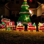 NYC: Dyker Heights Christmas Lights Tour with Guide - The Tour Itinerary in Detail
