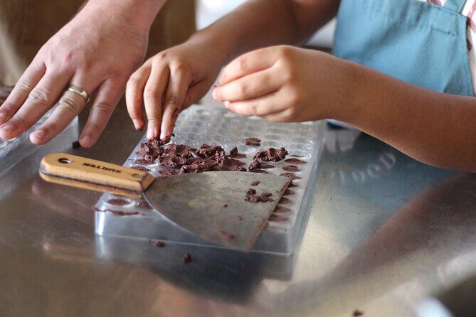 Oaxacan Chocolate Tablet Workshop - Who Should Consider This Experience?